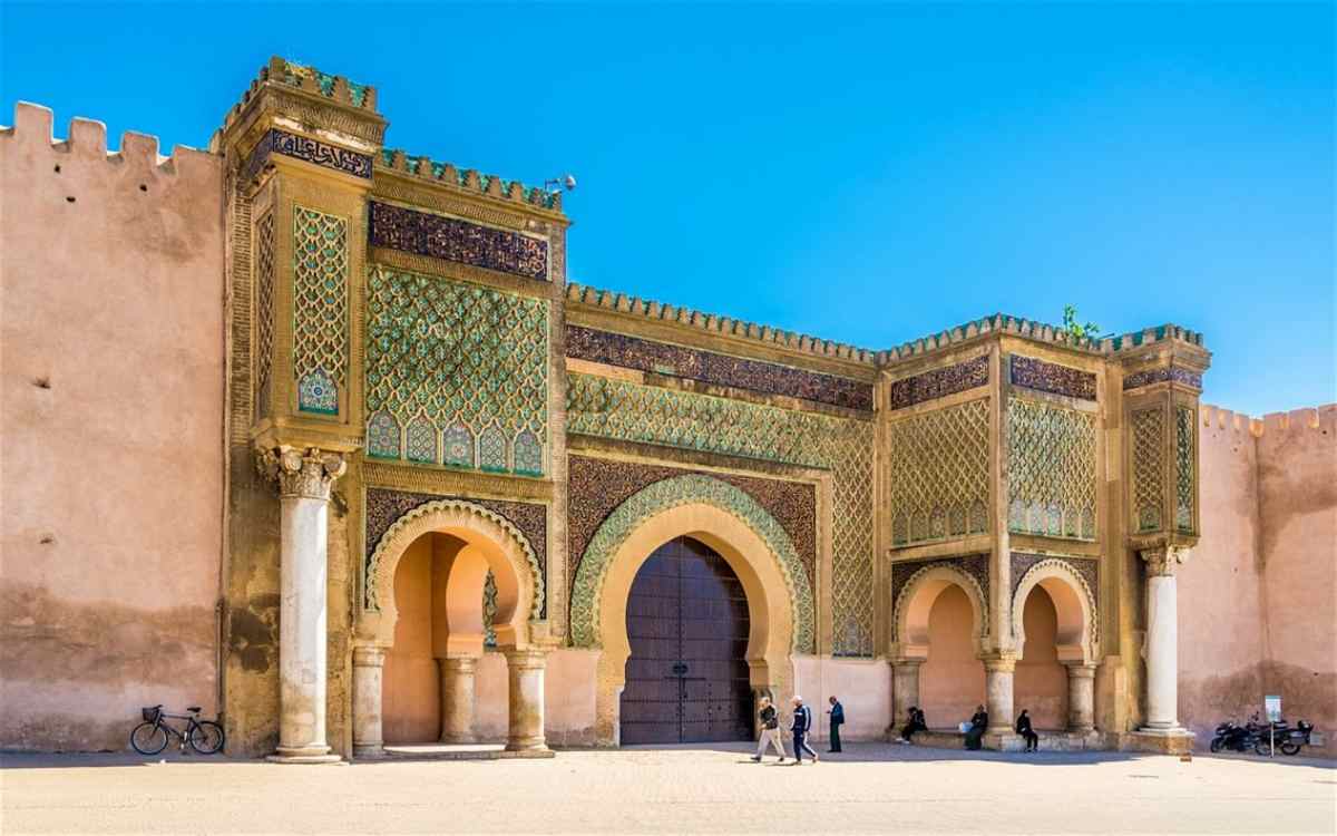 Day Trip from Fes to Meknes & Volubilis Ruins - Morocco Trips Tour
